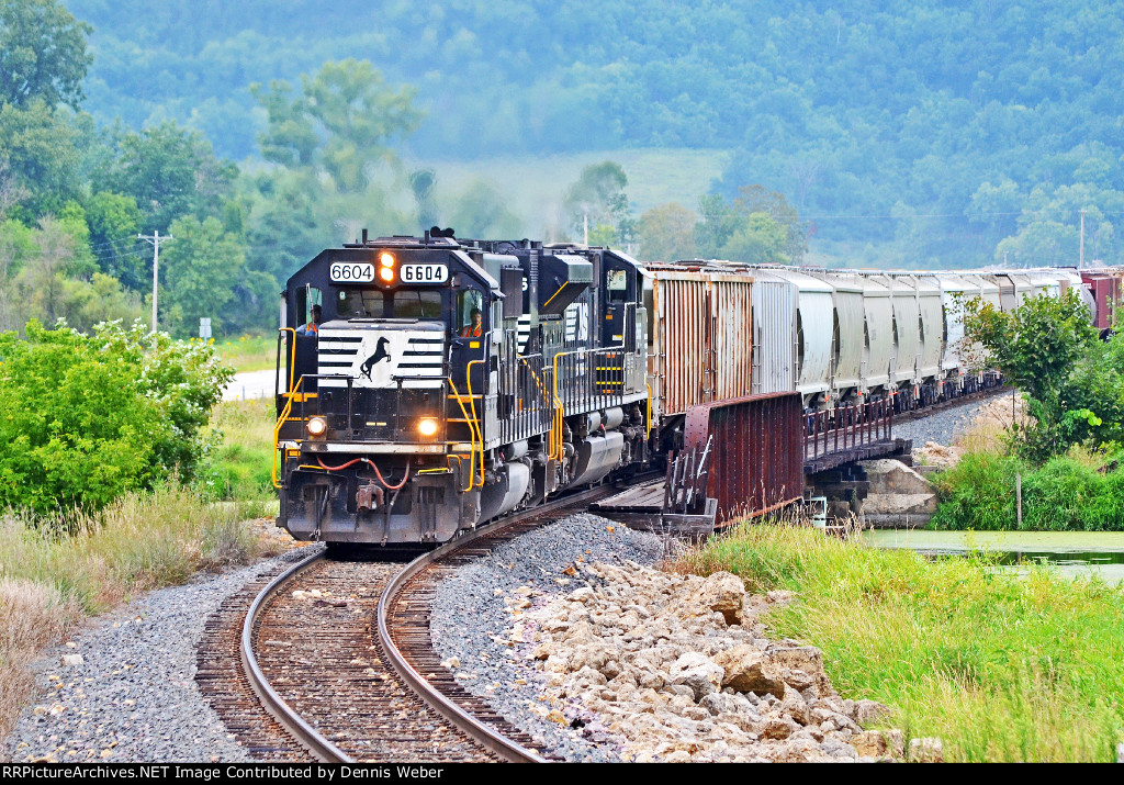 NS 6604, ICE's Marquette Sub.